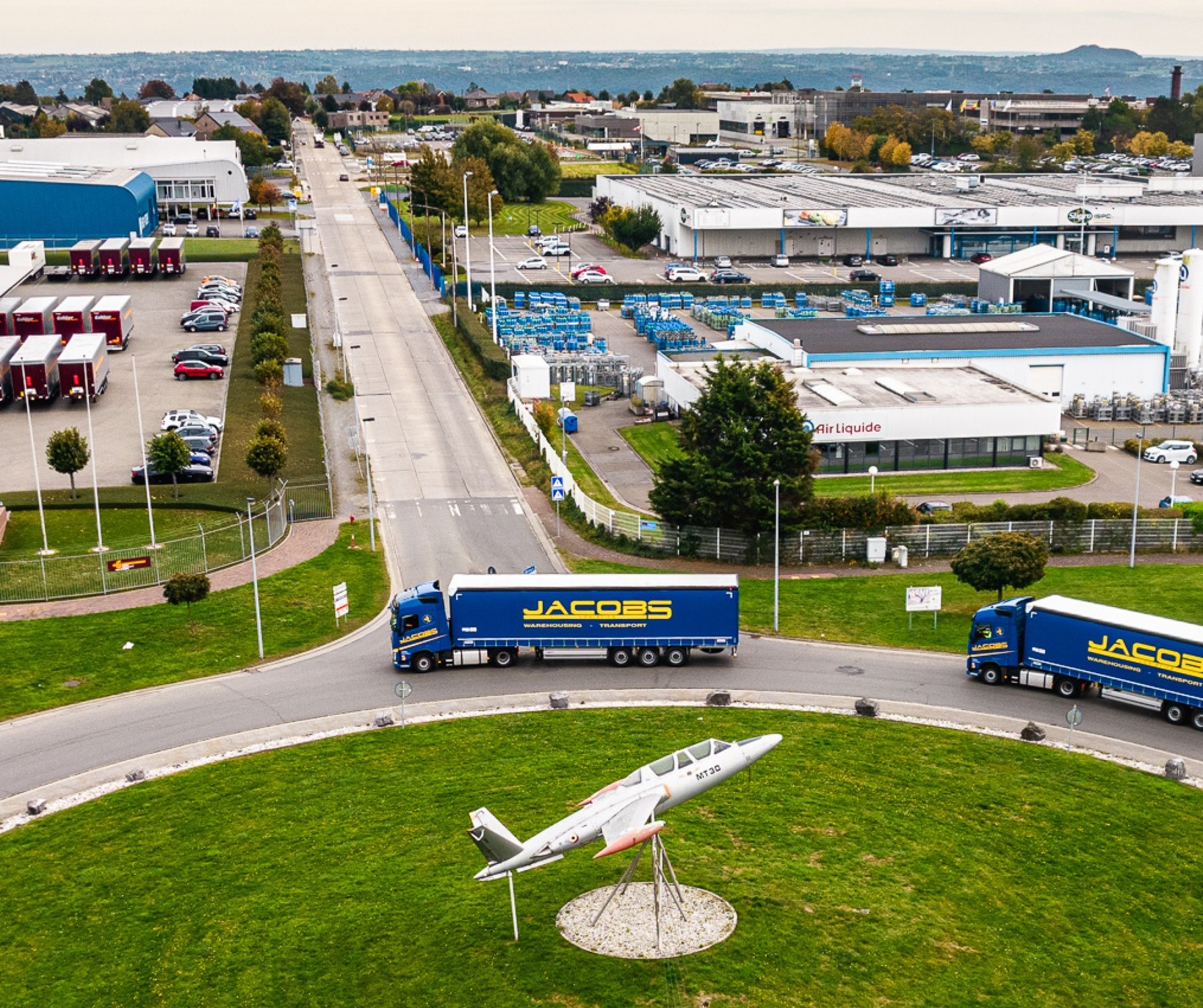 Van Limburgse wegen tot internationale luchtvracht: Jacobs Logistics ...
